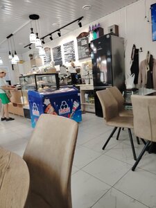 Корица (улица Кирова No:12А, посёлок городского типа Кировское, Россия), kafe