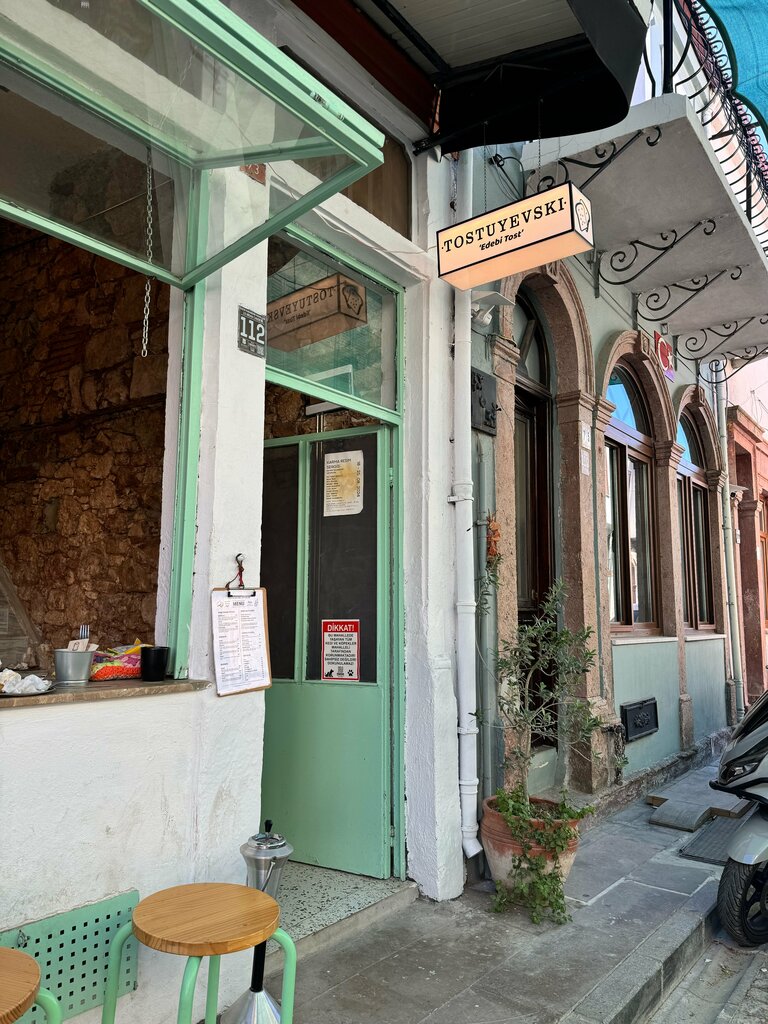 Restoran Tostuyevski Ayvalık, Ayvalık, foto