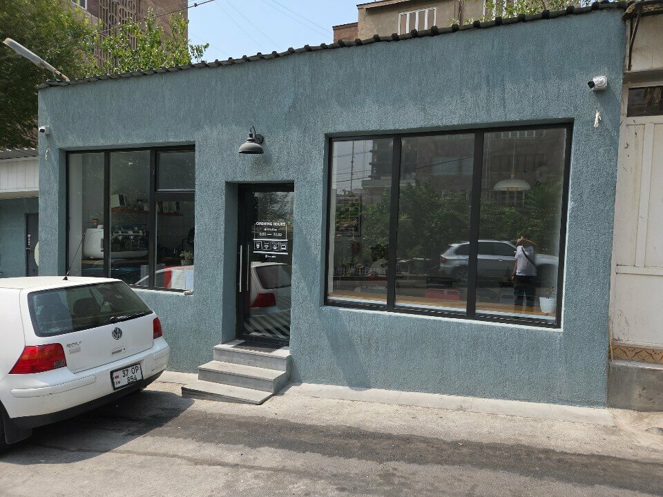 Kahve dükkanları Hov, Erivan, foto