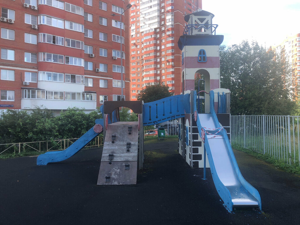 Oyun alanı Playground, Moskova, foto