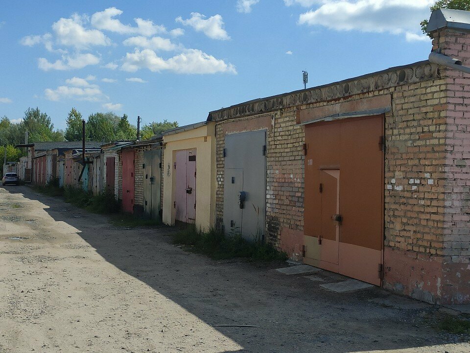 Garajlar Искра, Penza, foto