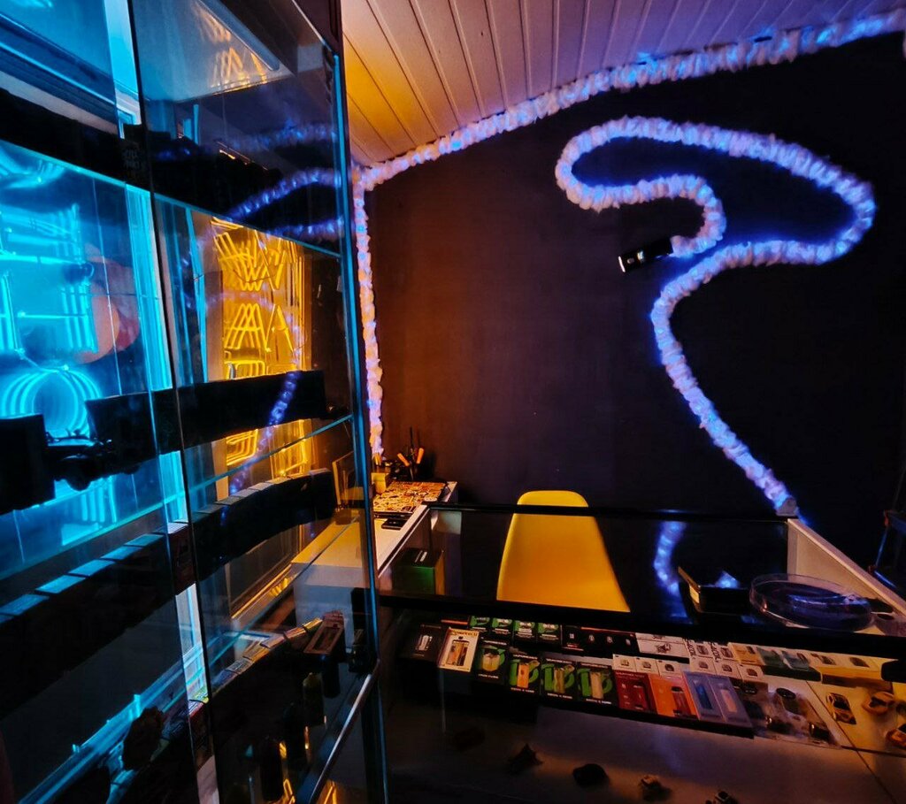 Elektronik sigara satış noktaları Black Fox, Yaroslavl, foto