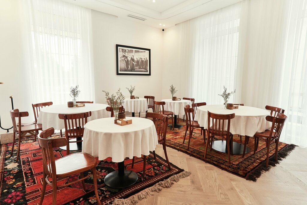 Kahve dükkanları Tary Taraz, Taraz, foto