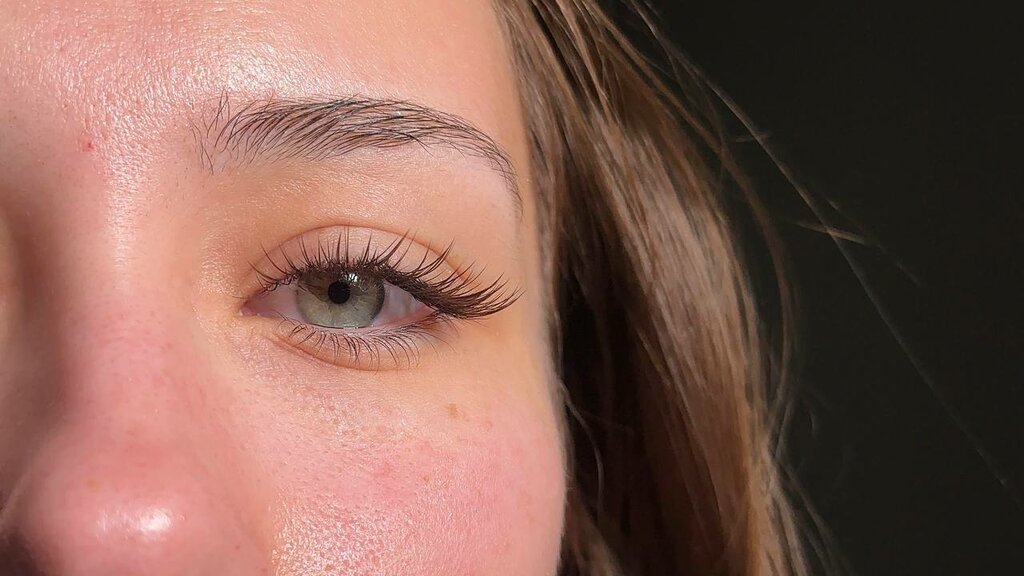 Kaş ve kirpik salonu Solén by exxlash, Saint‑Petersburg, foto