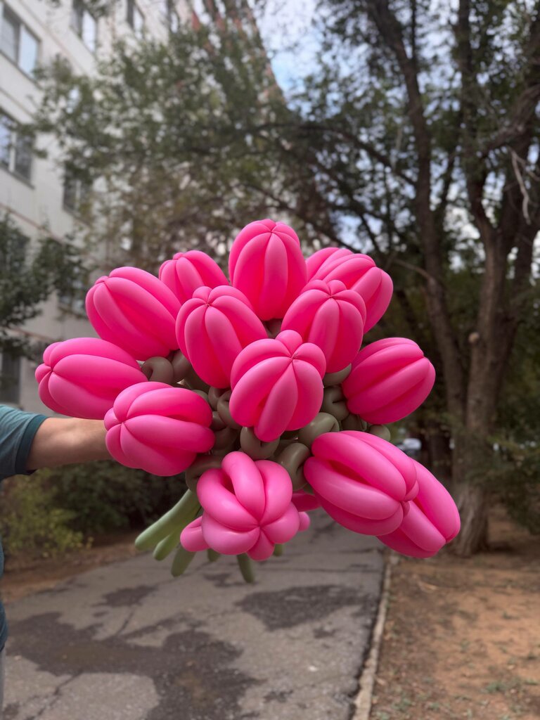 Kutlama ürünleri Sharoz, Voljski, foto