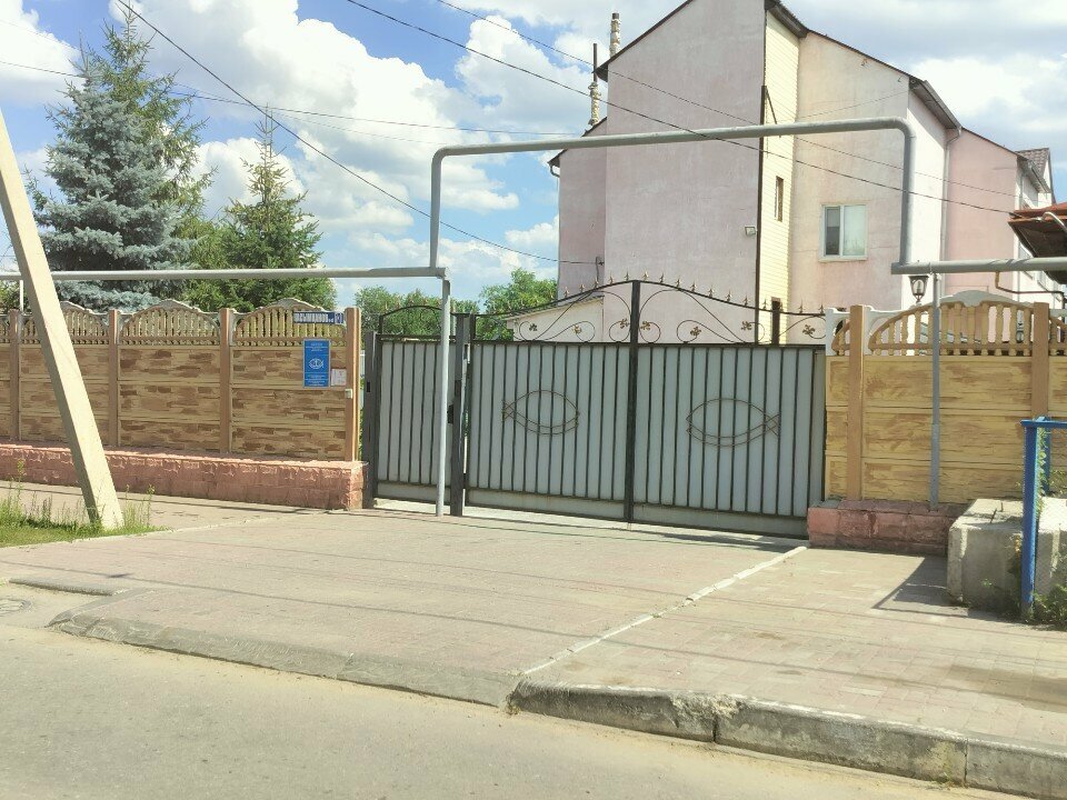 Protestan kilisesi Christian Evangelical Pentecostal Church The Source of Life, Kostanay, foto