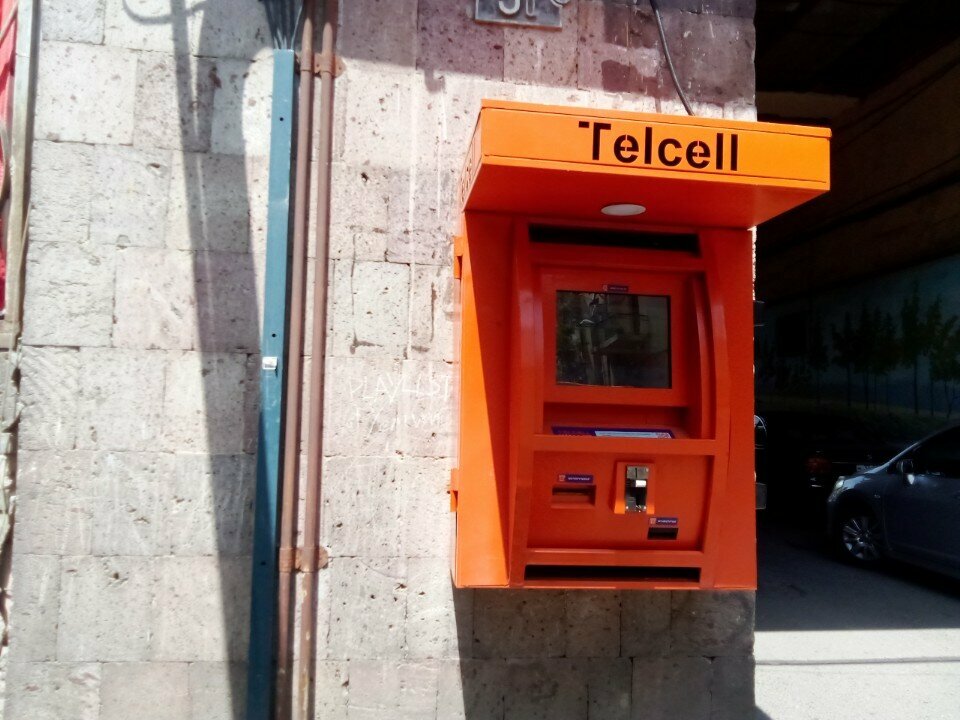 Ödeme terminali Telcell, Erivan, foto
