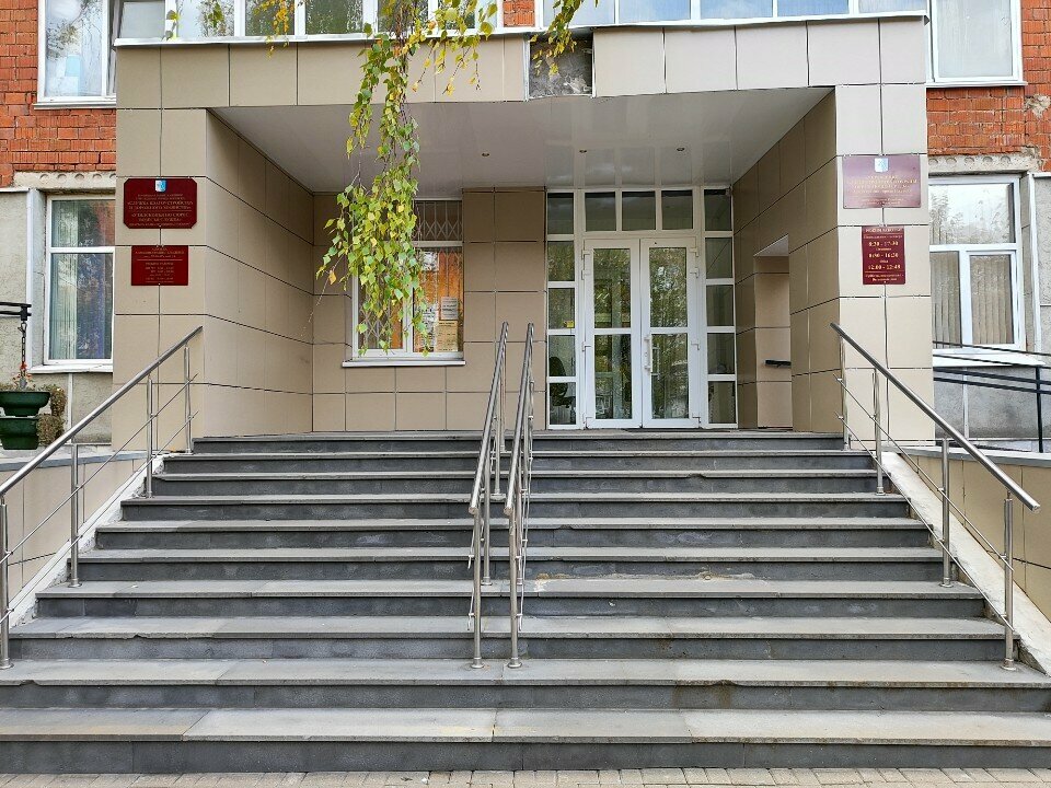 Yönetim ofisi Служба администрации кладбищ, Izhevsk, foto