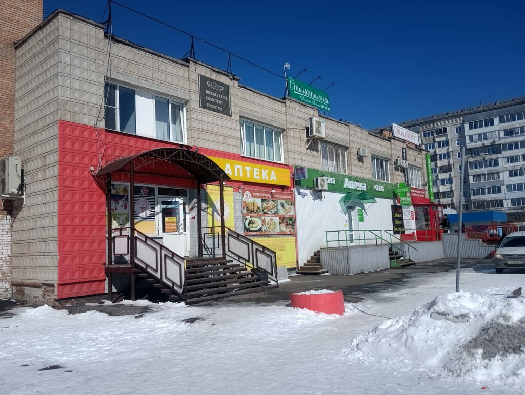 Kanatlı hayvan ürünleri ve yumurta Mezheninovskaya ptitsefabrika, Tomsk, foto