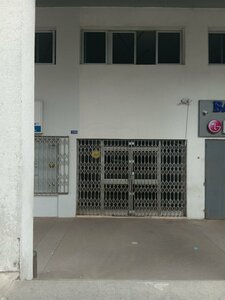 Adrien Gabla Medical Center (Avenue Du Commerce No:127, La commune Le Plateau), tıp merkezleri ve klinikler  Abican'dan