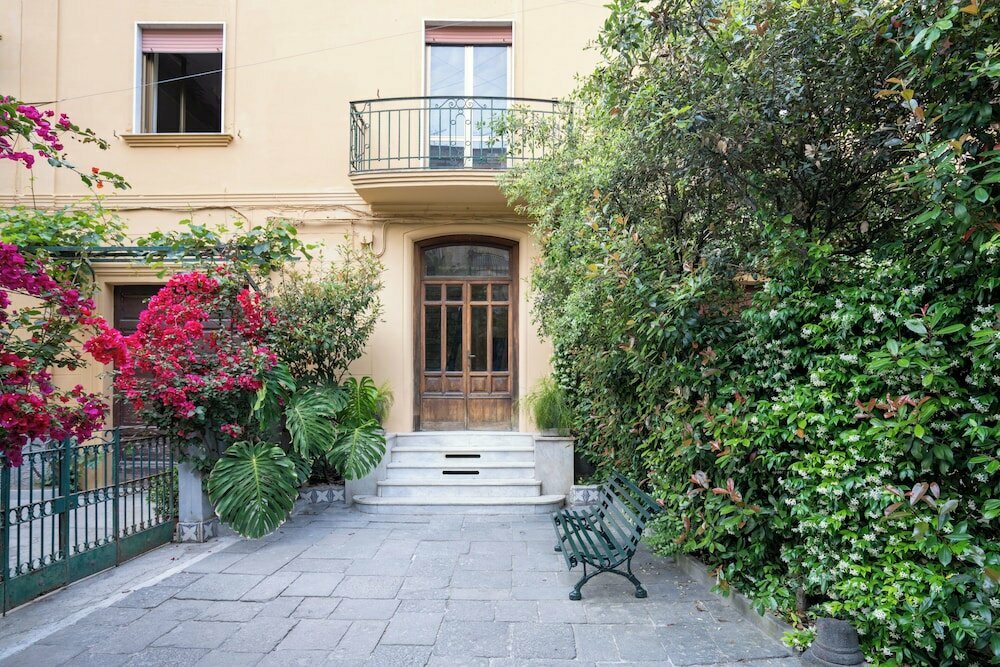 Otel Atelier Inès B&b Home Gallery, Napoli, foto