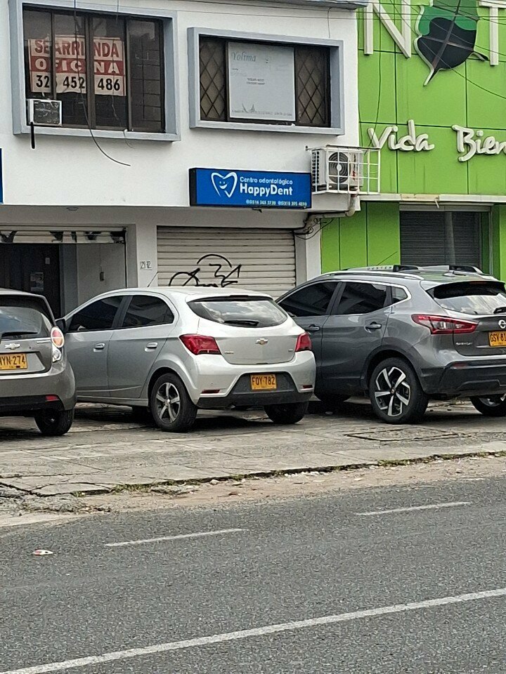 Özel ağız ve diş sağlığı klinikleri ve muayenehaneleri Happy dent, Cali, foto