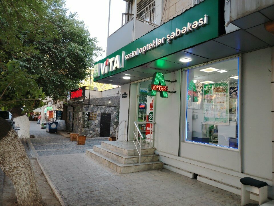 Eczaneler Aptek, Bakü, foto