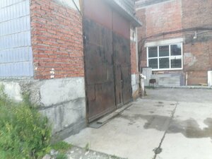 Автосервис (Profsoyuznaya Street No:26, district Cheremoshniki), otomobil servisi  Tomsk'tan