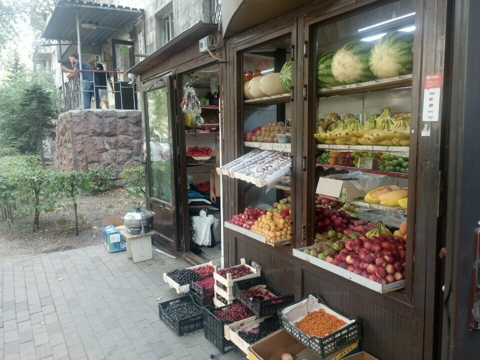 Manavlar Vegetables and fruits, Almatı, foto
