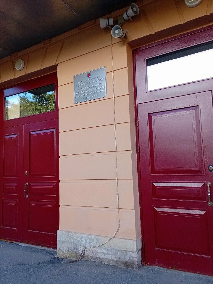 Dini kurslar Калитинская богадельня Общества вспомоществования при Воскресенской церкви, Saint‑Petersburg, foto