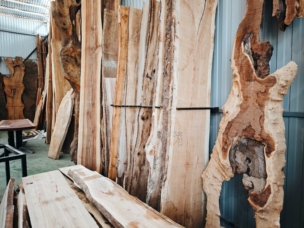 Ahşap endüstrisi Главный по слэбам, Soçi, foto