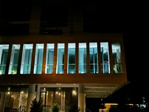 Midia (Davit Agmanenebeli Avenue No:335, Kobuleti), otel  Kabuletti'den