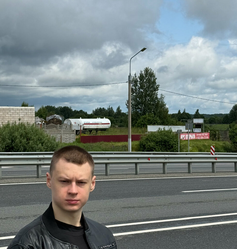 Benzin istasyonu Смолвинк 77, Smolenskaya oblastı, foto