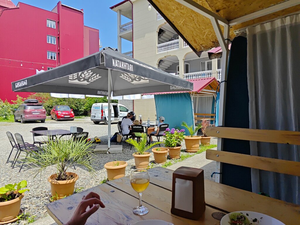 Restoran Белый дом, Batum, foto