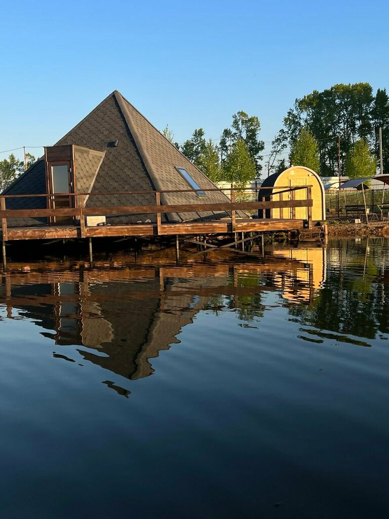 Resort oteller, tesisler Bereg Piramid, Başkurdistan, foto