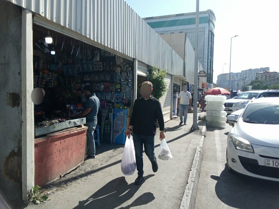 Mini-market Qarışıq Mallar, Bakü, foto