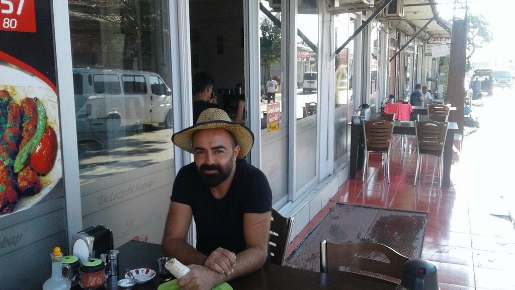 Restoran Lezzet Kebap Salonu, Erzincan, foto