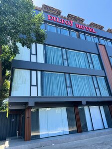 Dil Toj hotel (Tashkent, Lutfiy Street), otel  Taşkent'ten