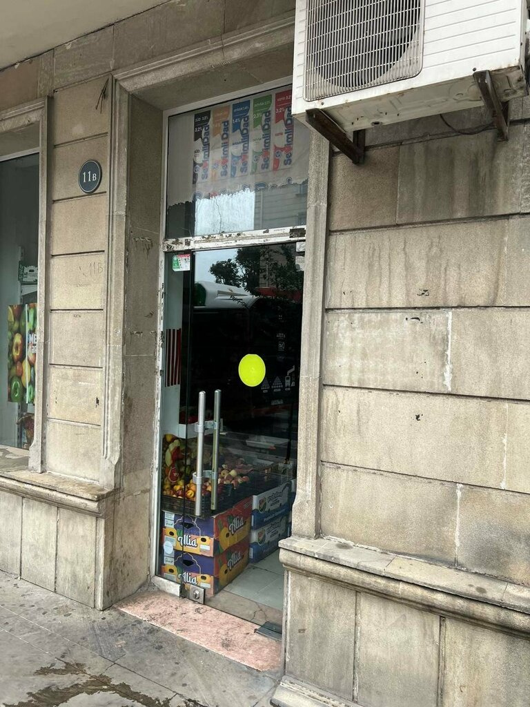 Manavlar Meyvə Tərəvəz, Bakü, foto