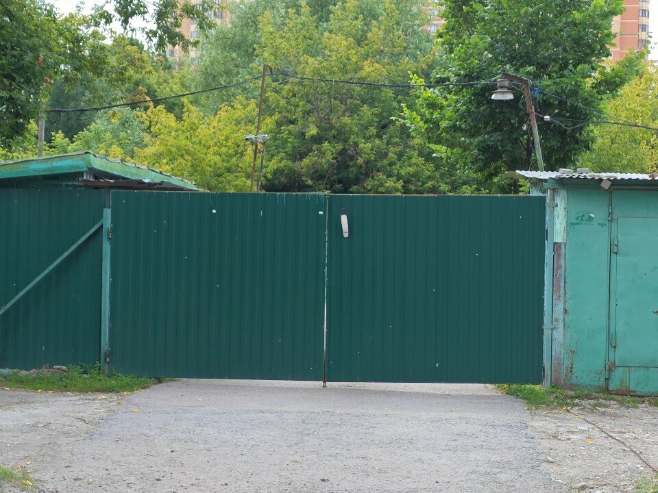 Garajlar Вектор, Moskova, foto