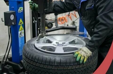 Oto lastik tamiri Rival, Saint‑Petersburg, foto