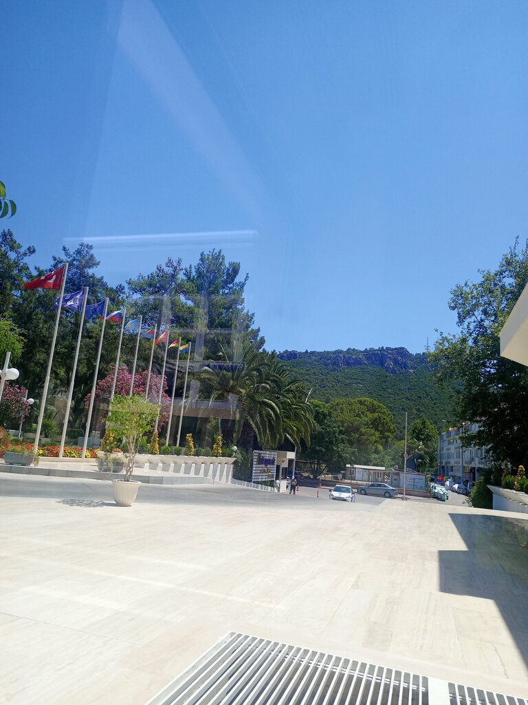 Eczaneler Kemer Yat Limanı Eczanesi, Kemer, foto