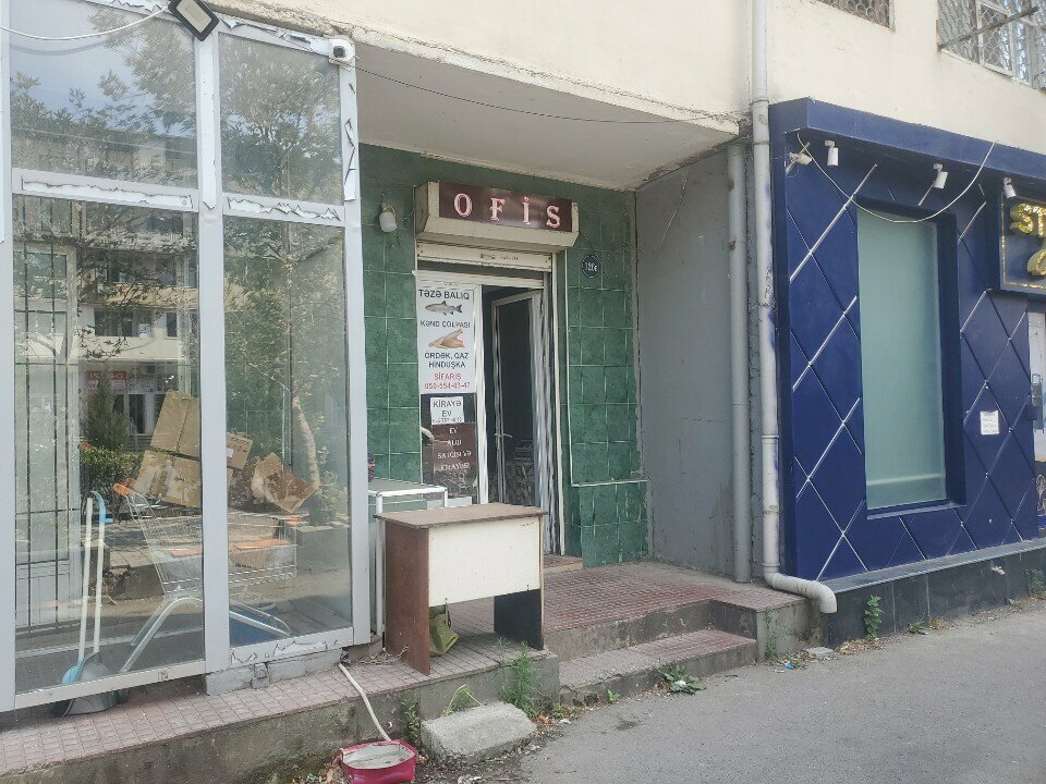 Ticari gayrimenkul alım satımı Ofis, Bakü, foto