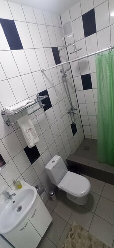 Otel Розы, Viçuga, foto