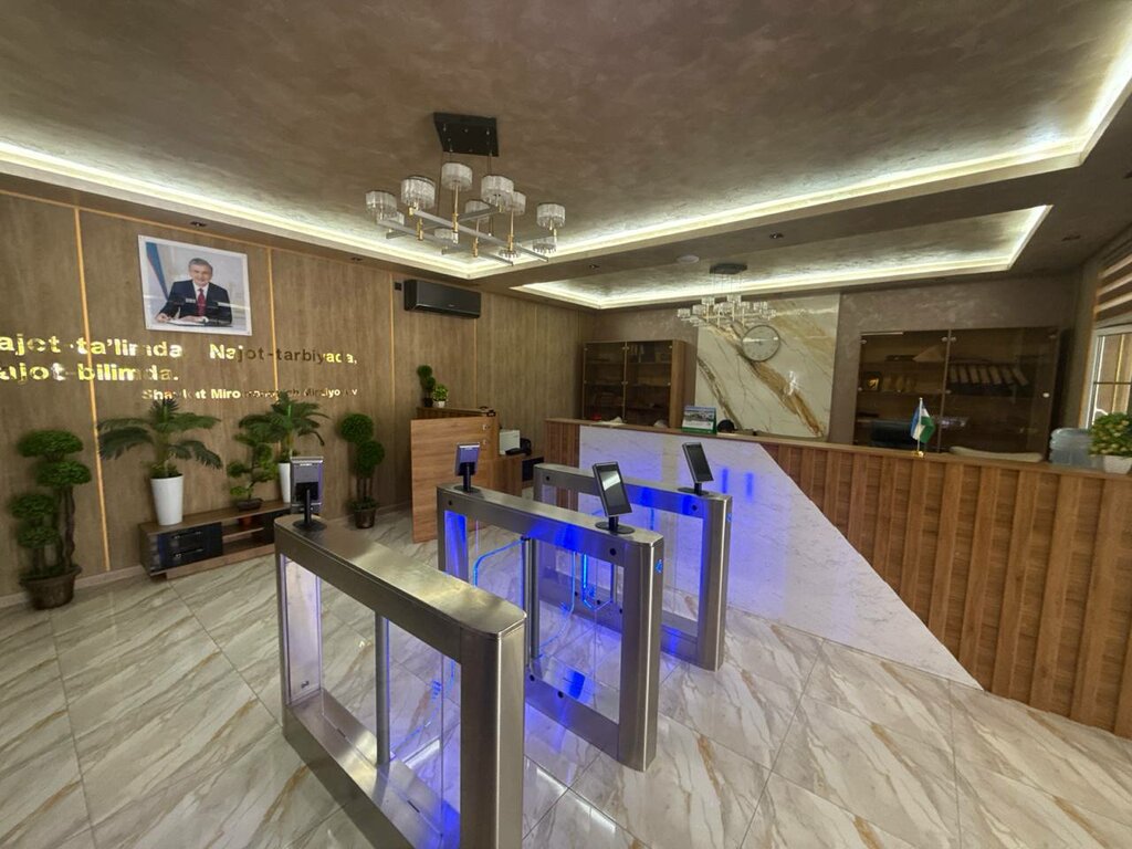 Yurtlar Tashkent State University of Economics Dormitory № 9, Taşkent, foto