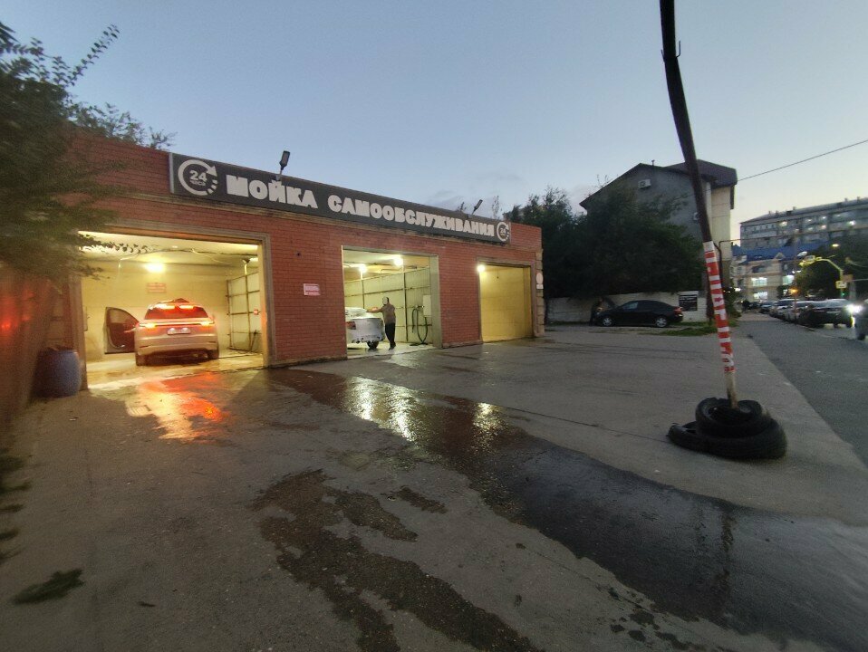 Oto yıkama Автомойка, Makhachkala, foto