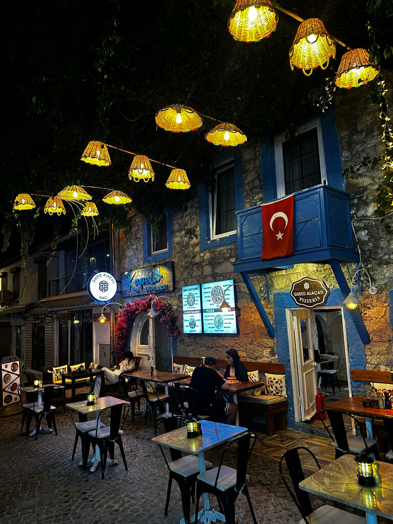 Pizzacılar Gusto Alaçatı Pizzeria, Çeşme, foto