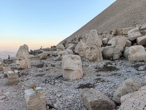 Nemrut Dağı Batı Terası (Nemrut Dağı Yolu), turistik yerler  Kâhta'dan