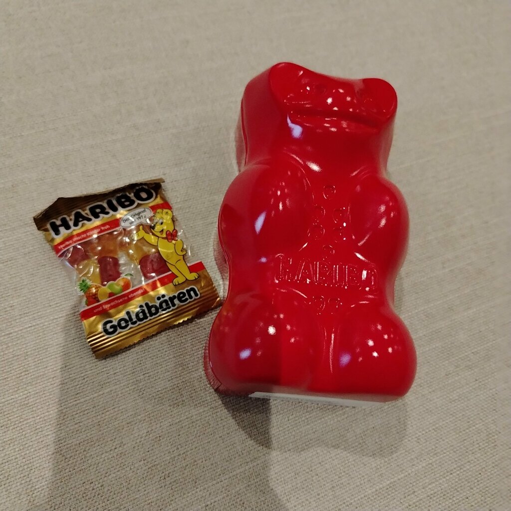 Oyun alanı Playground, Resül‑Hayme, foto