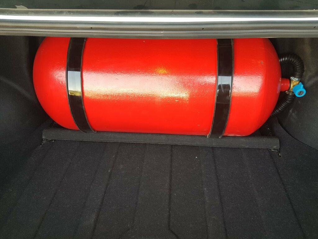 LPG kurulumu Guliston Metan Propan Installation, Siriderya eyaleti, foto