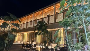 Parvina (Bukhara, Sadriddin Ayniy mahalla fuqarolar yigʻini), kafe  Buhara'dan