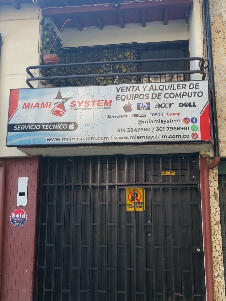 Bilgisayar aksesuarları Miami system, Medellin, foto
