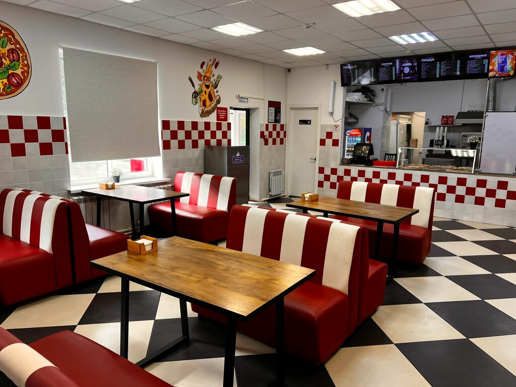 Kafe Пиццерия Цукат, Şatura, foto