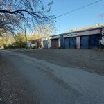 Мастерская по ремонту автомобилей (ulitsa Khitarova No:10), otomobil servisi  Novokuznetsk'ten