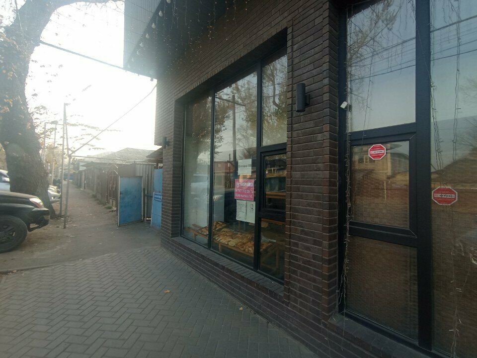 Fast food Samsa, Almatı, foto