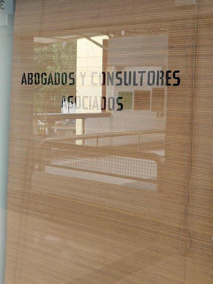 Hukuk büroları Associated Lawyers and Consultants, Medellin, foto
