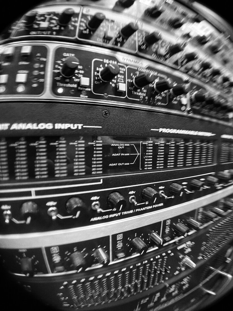 Ses kayıt stüdyoları S-Mix Records, Samara, foto