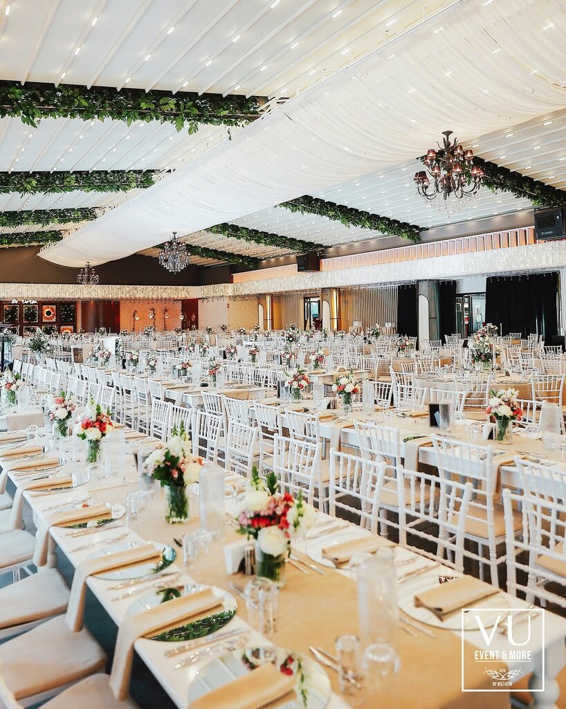 Kültürel etkinlikler için kiralık alanlar Vu Event More by Veli Usta İnciraltı, İzmir, foto