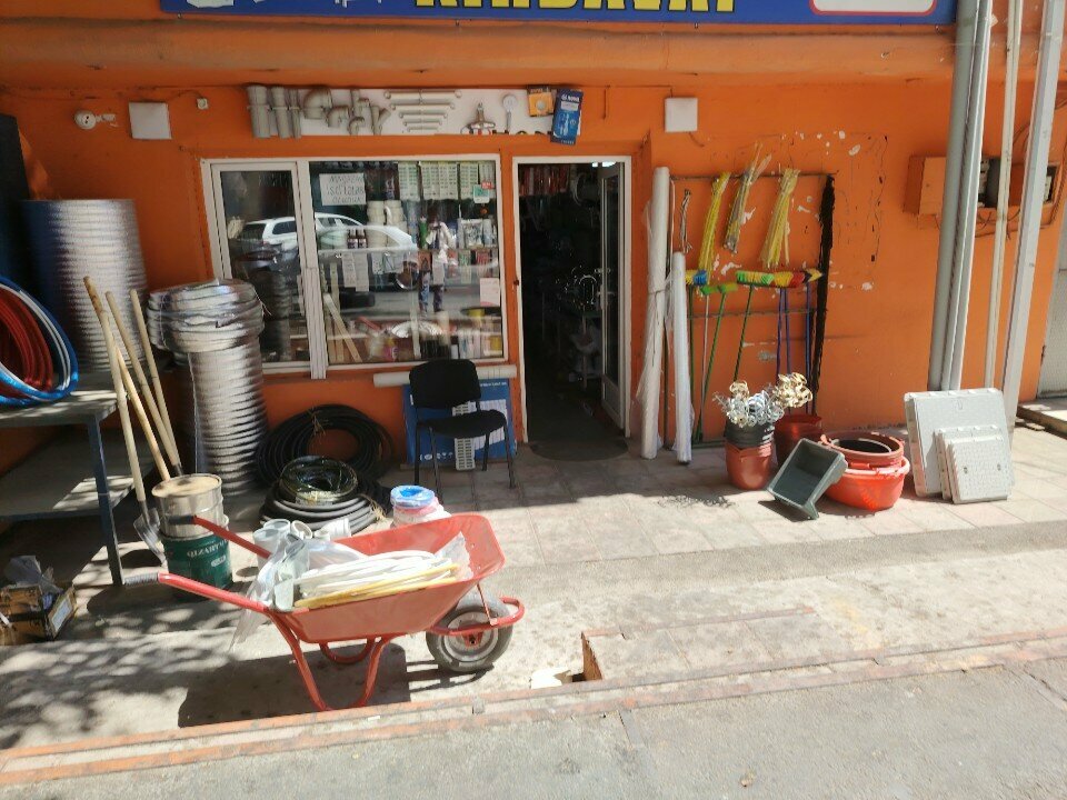 Banyo ve klozet mağazaları Santexnika Xırdavat, Bakü, foto