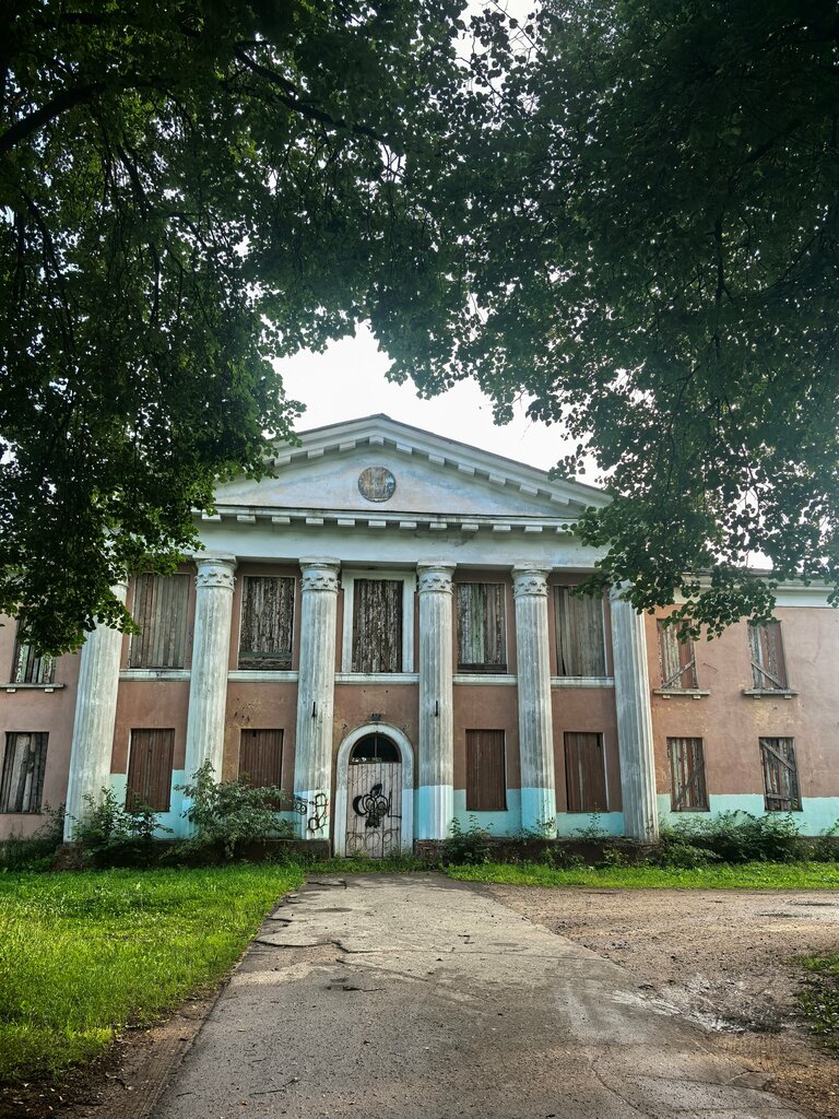 Kültür ocakları MBU Ostashevsky Cultural and Leisure Center, Moskova ve Moskovskaya oblastı, foto